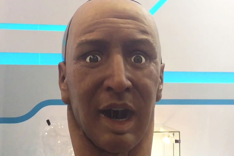 Han o robô humanoide que pode ler expressões faciais | INFORMÁTICA ...